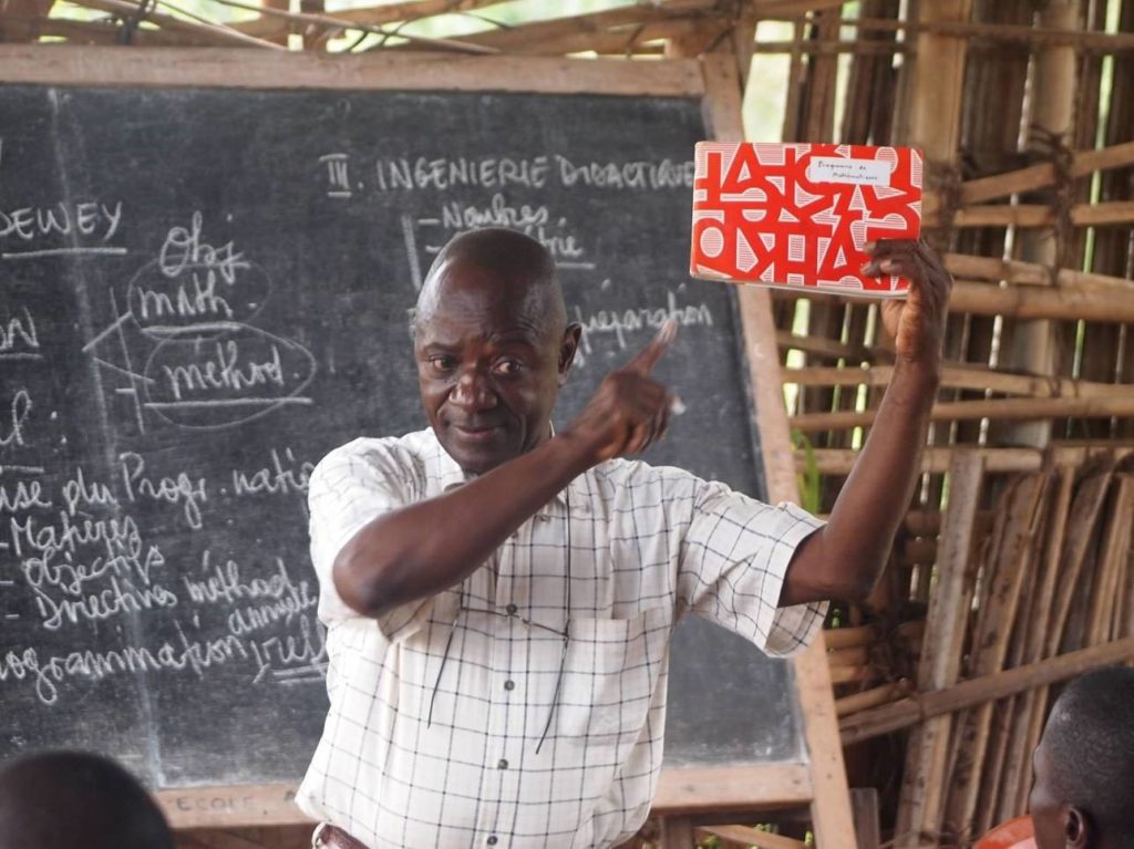 Mungindu: A poor but thriving community in Congo - Mennonite Healthcare ...